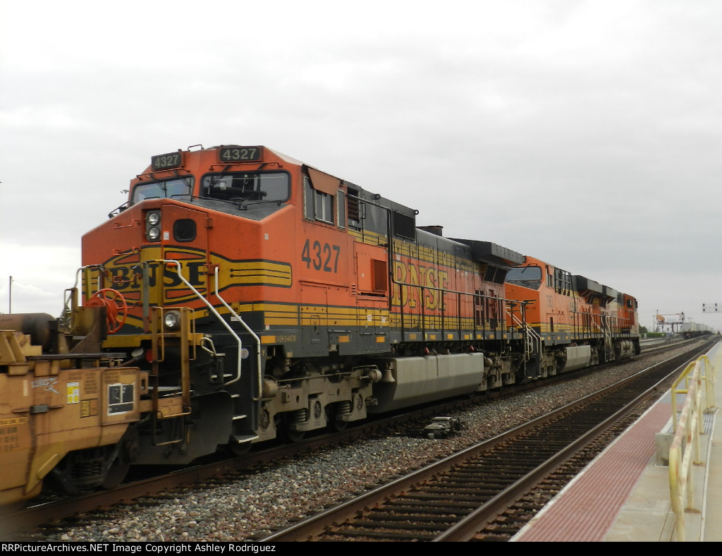 BNSF 4327